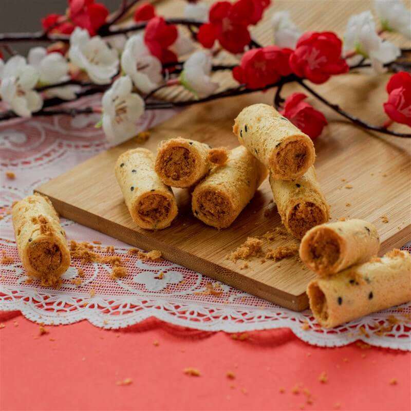 Chicken Floss Egg Roll - JUNANDUS